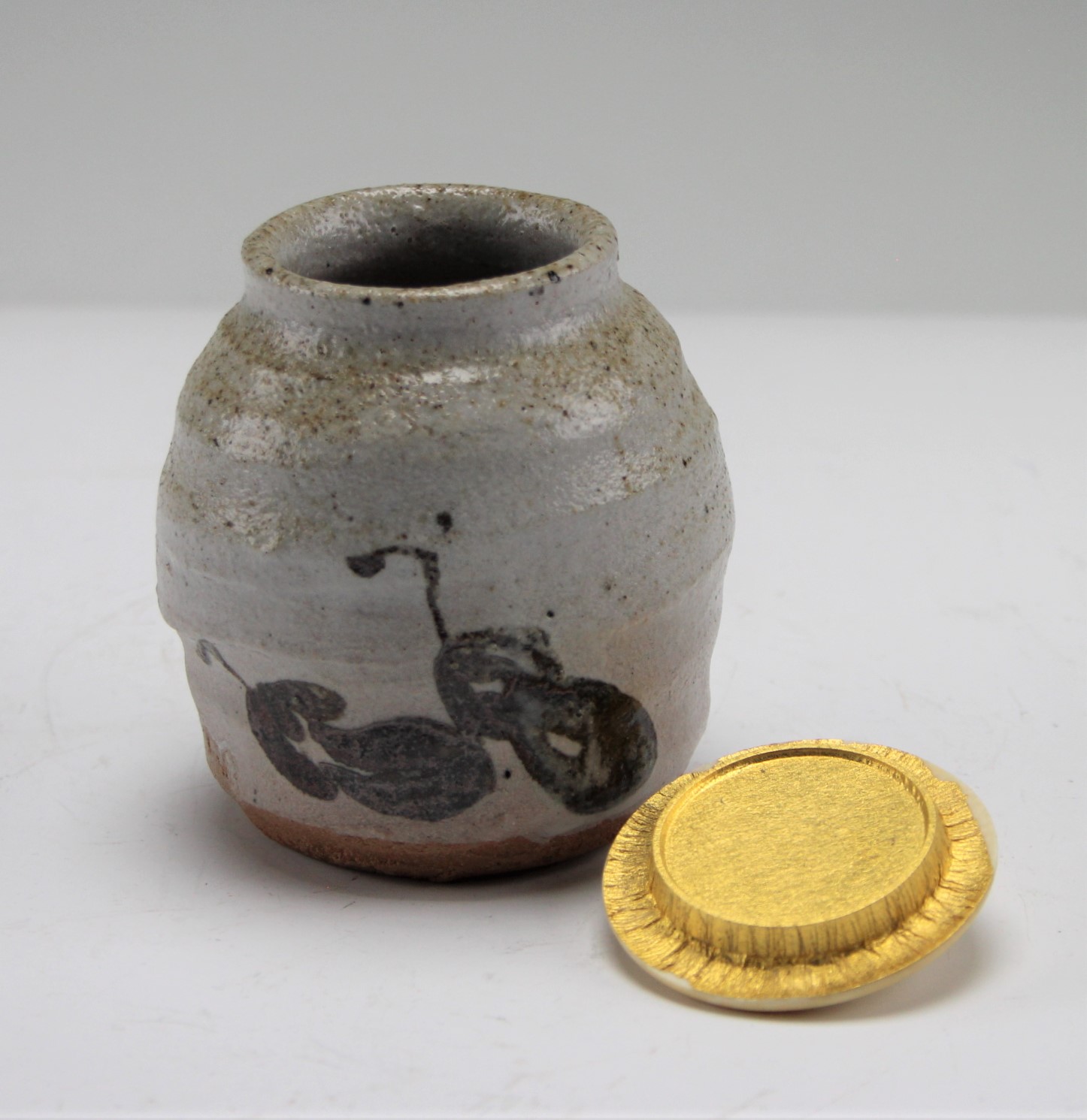 西岡小十 絵唐津茶入 nishioka, koju picture karatsu tea container | 古美術 山田幽篁堂